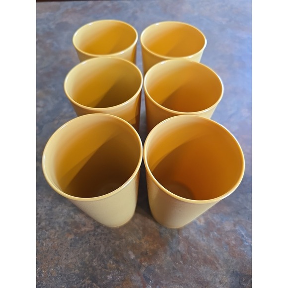Tupperware | Dining | Vintage Tupperware Tumblers Likely From The 97s ...